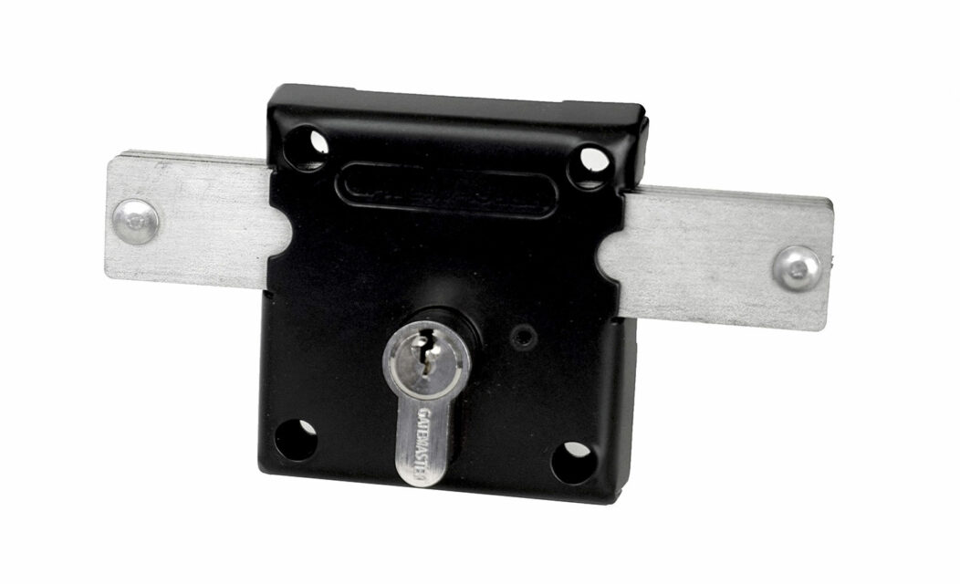 Gatemaster Locking Bolt | Outdoor Wooden Gate Lock | Signet Locks